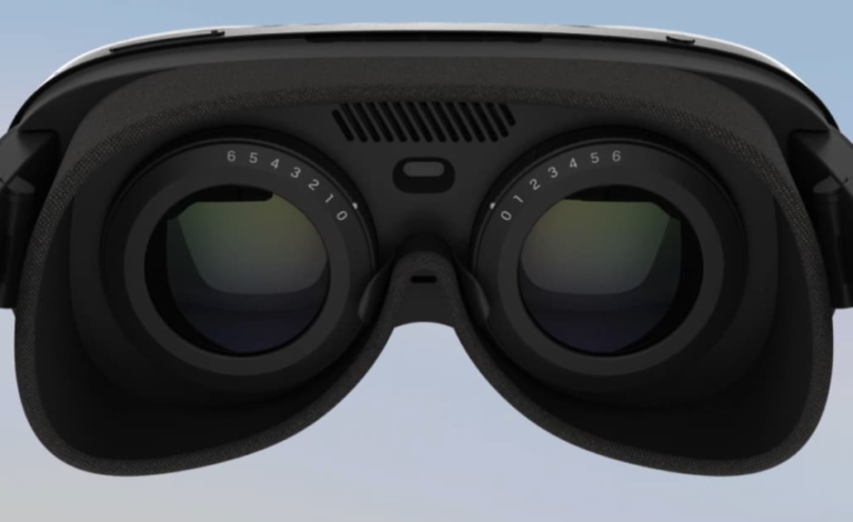 HTC Vive Flow is a $499 VR headset that looks like oversized goggles ...