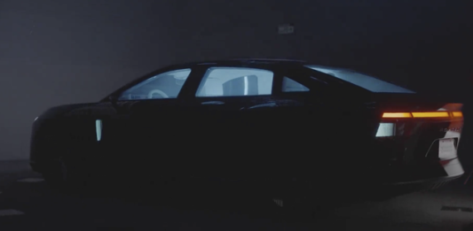 Foxconn's first EV with "Foxtron" badge will debut on October 18, live ...