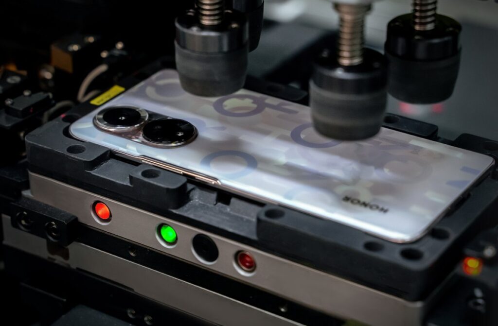 Honor opens its highly automated Manufacturing Industrial Park in ...