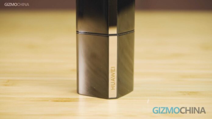 Huawei Lipstick Earbuds Review: A Great Fusion of Fashion and ...