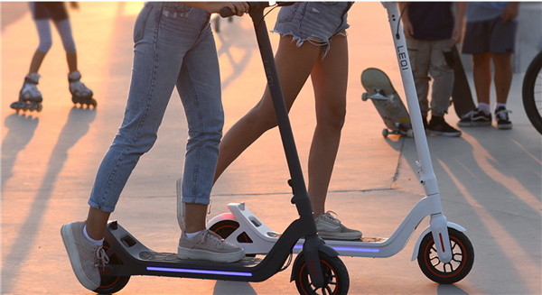 LEQI Smart Electric Scooter with HarmonyOS Connect and IPX7 launched ...