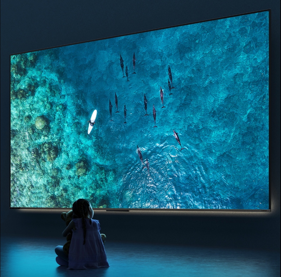 Hisense 98E7G Pro is the brand's first smart TV with a giant 98-inch ...