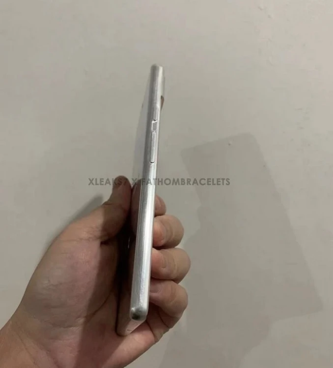 Google Pixel 6a aluminum dummy reveals design similar to the Pixel 6 ...