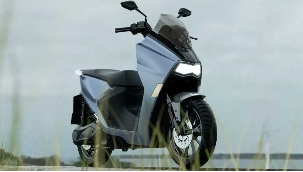 Horwin SK3 Electric Scooter with an 80km range & 90km/h top speed ...