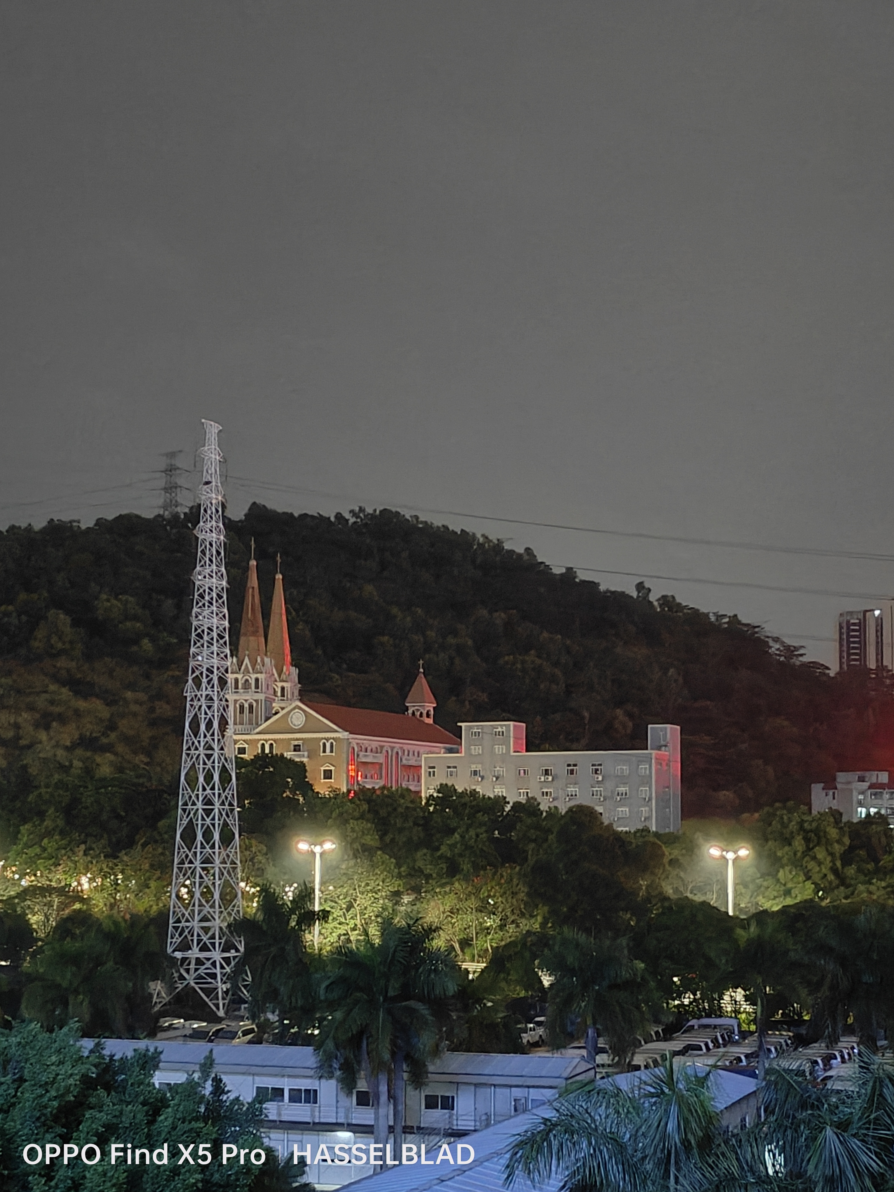 OPPO Find X5 Pro Review: Its Cameras Are Powered By 2 chips! - Gizmochina