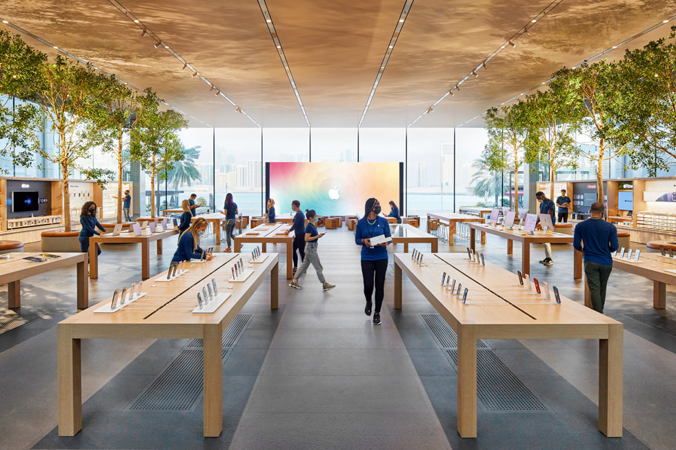Apple Al Maryah Island Store Looks Stunning, Here are Some Photos Apple ...