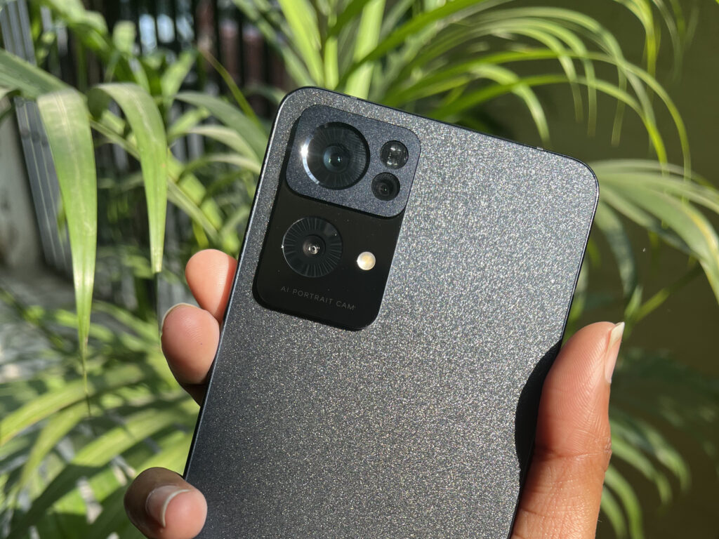 OPPO Reno7 Pro Review: Shiny New Flat Design, Solid Software, & Capable ...