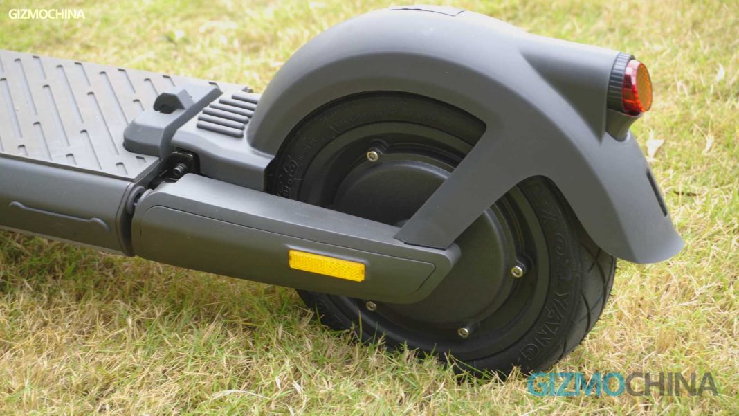 INMOTION S1 Review: The best electric scooter under $1000 - Gizmochina