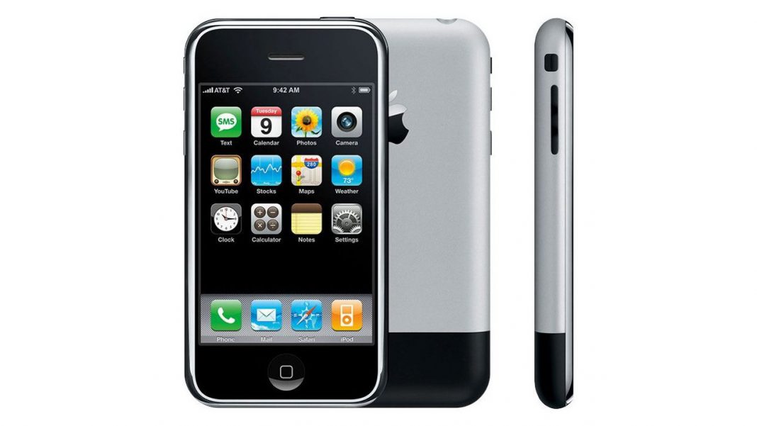 Here's why the first Apple iPhone didn't have copy and paste function ...