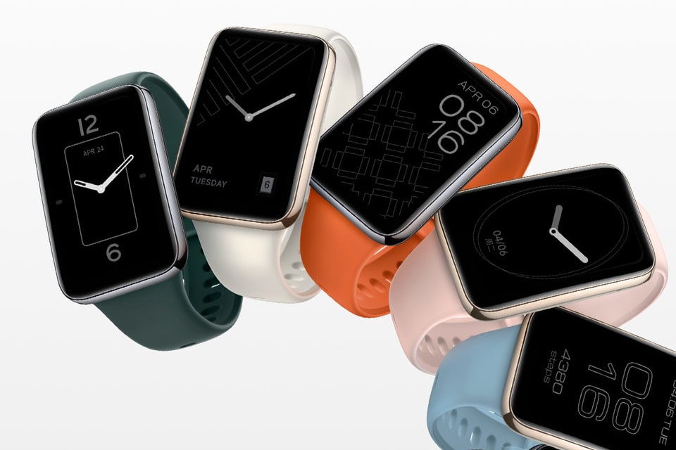 Xiaomi Band 7 Pro with massive 1.64-inch AMOLED display launched in ...