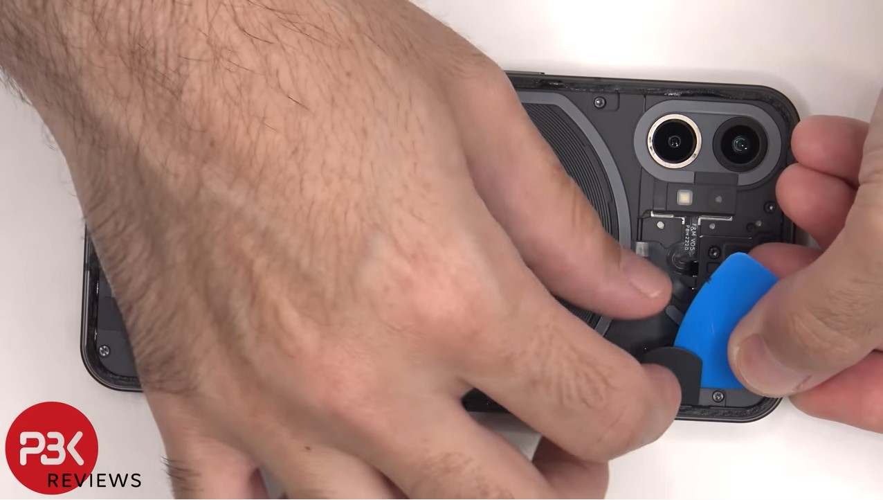 Nothing Phone (1) teardown video suggests it may be difficult to repair ...