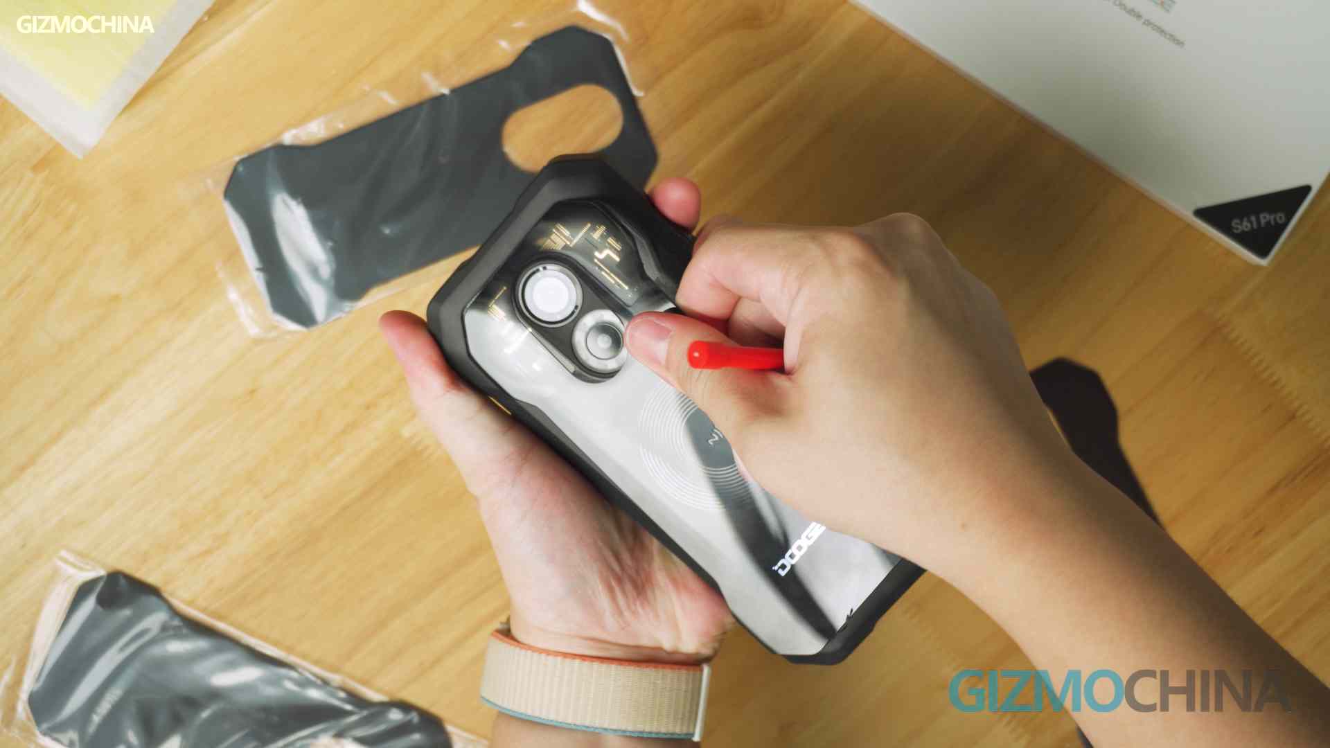 DOOGEE S61 Pro Review: Transparent rugged phone!? - Gizmochina