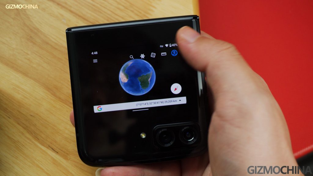 Motorola Razr 2022 Unboxing & Quick Review - Gizmochina