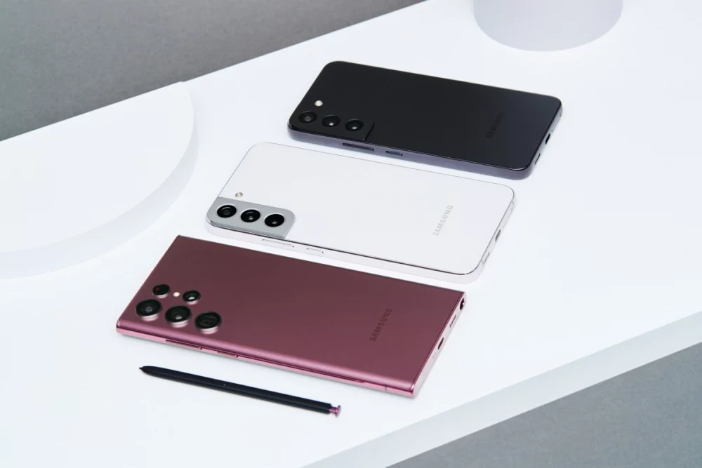 Galaxy S22 gets astrophotography & multi-exposure camera modes with Samsung Expert RAW app ...