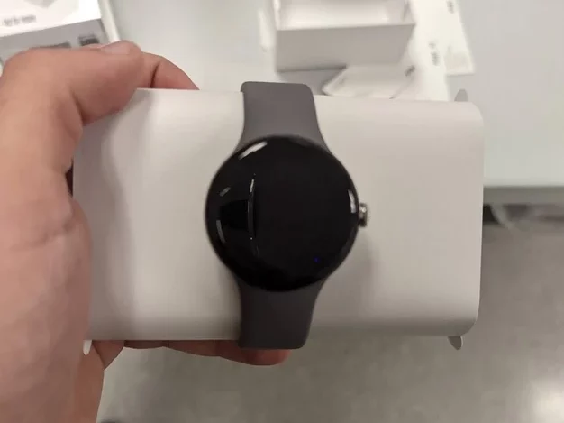 Here's an unboxing of the Google Pixel Watch ahead of launch - Gizmochina
