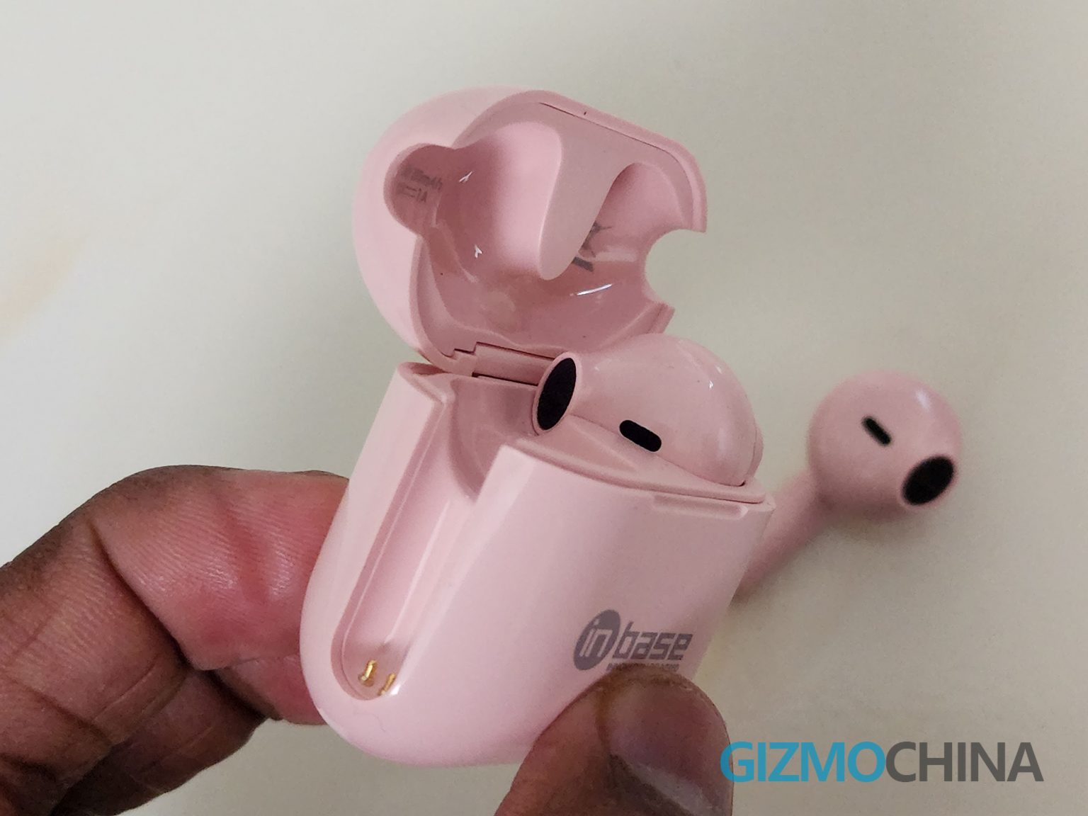 Inbase Buds Mini Lite Hands-on Review: Uniquely Designed Compact TWS ...