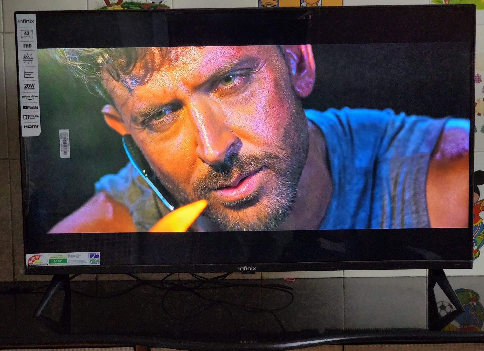 Infinix 43Y1 Smart TV First Impressions - Gizmochina