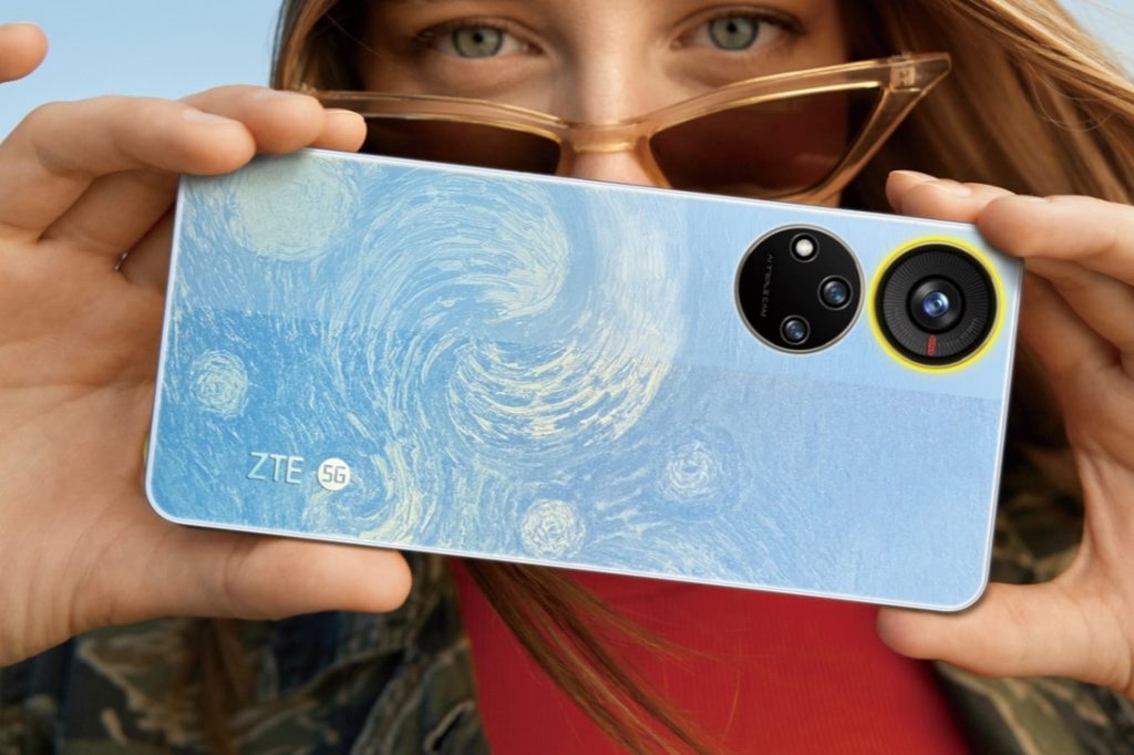 ZTE Yuanhang 40 Pro Plus Starry Sky Edition Launched With Van Gogh ...