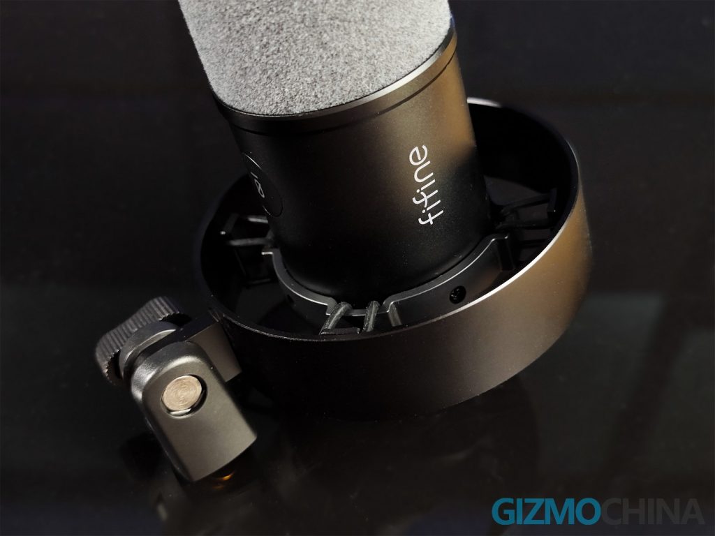 Fifine K688 USB/XLR DYNAMIC MICROPHONE Review: It is anyone’s mic ...