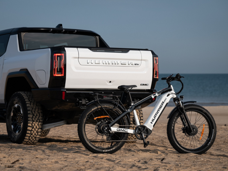 GMC HUMMER EV AWD e-bike with 2,400W peak power & 45km/h top speed ...