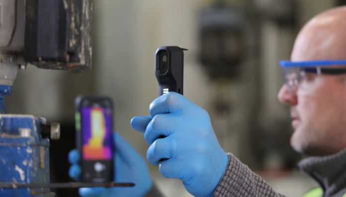 FLIR Launches a New Thermal Camera, Gives Your Phone a New Vision ...