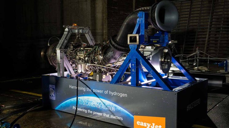 Rolls-Royce Develops World's First Hydrogen-Fueled Aircraft Engine ...