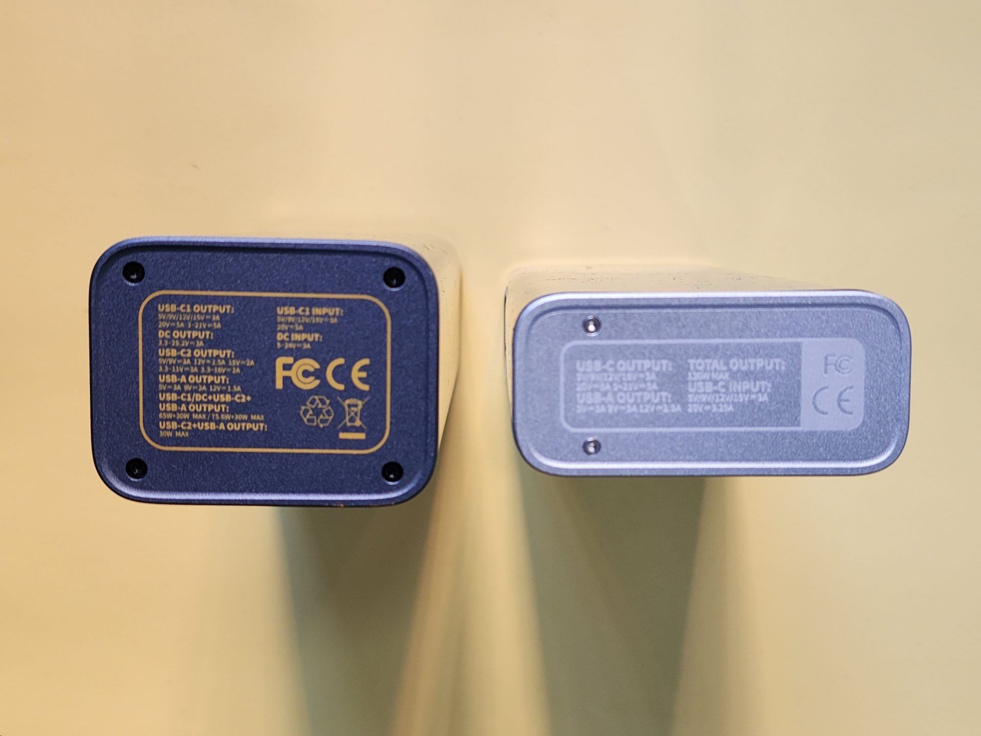 Shargeek Storm 2, Storm 2 Slim Review: Unique See-Thru Travel-Friendly ...
