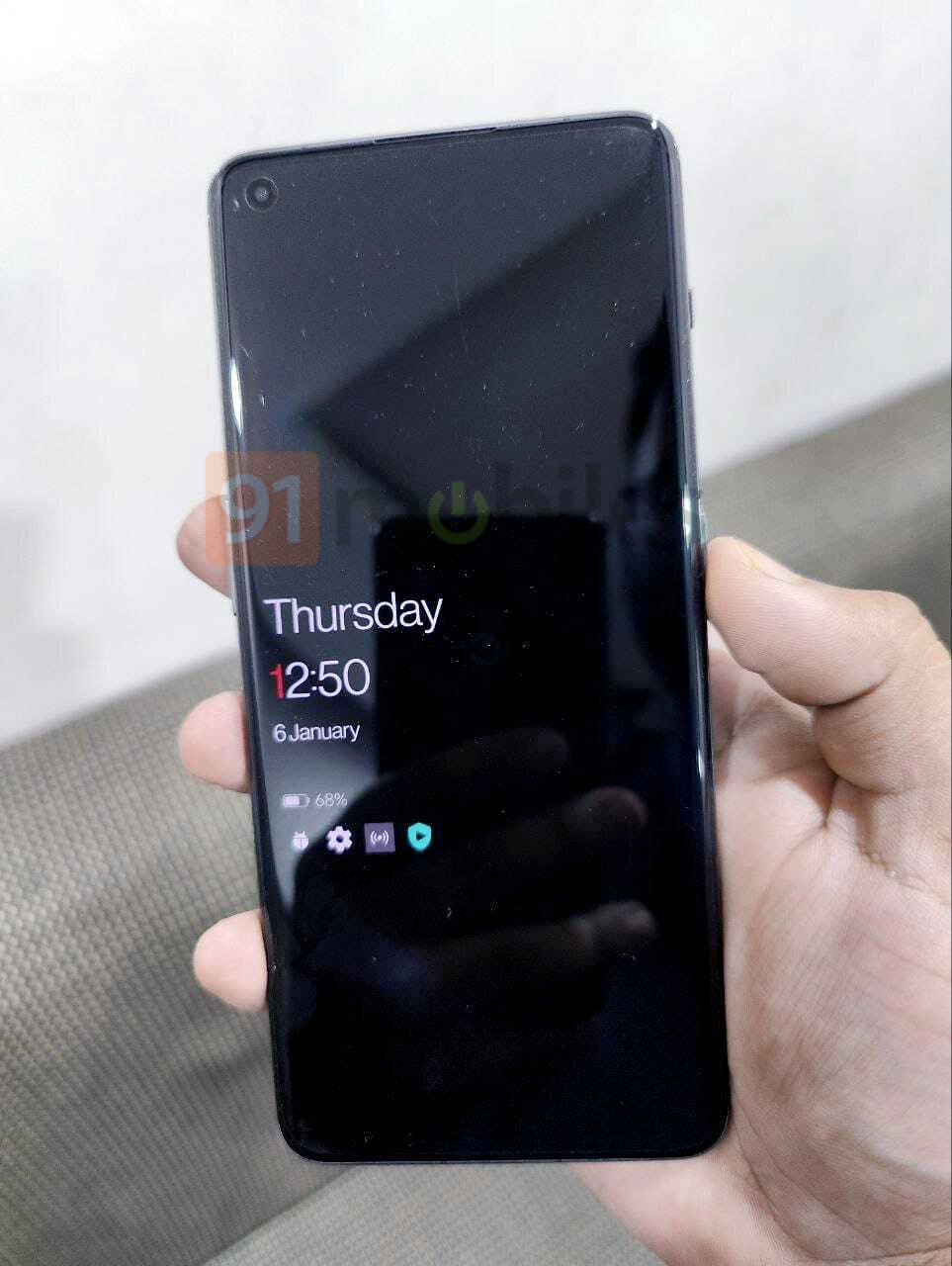 OnePlus 11 Real-Life Images Leak Online Ahead Of Upcoming Launch In ...
