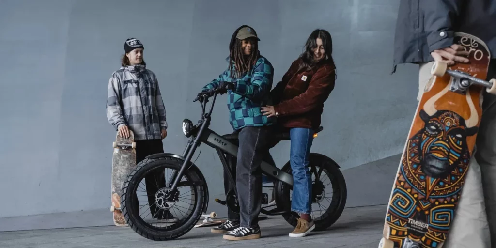 BREKR Model F Belt-drive Electric Bike With Automatic Shifting Unveiled ...