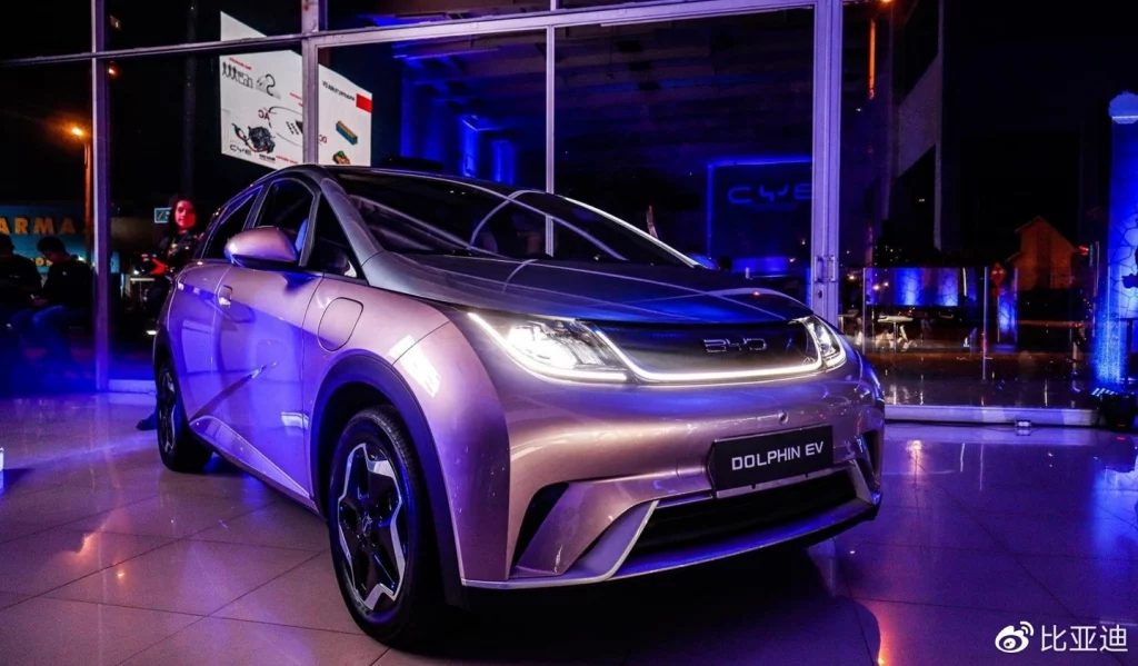 BYD Dolphin Pure Electric Vehicle With a Cruising Range of 405km ...