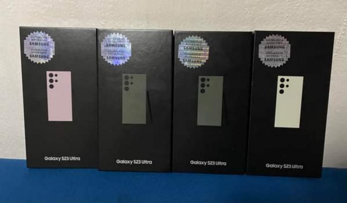 Samsung Galaxy S23 Ultra Spotted at Offline Store, Retail Box, Color ...