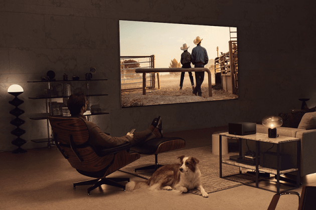 LG Signature OLED TV M3 With a Wireless Video and Audio Transmission ...