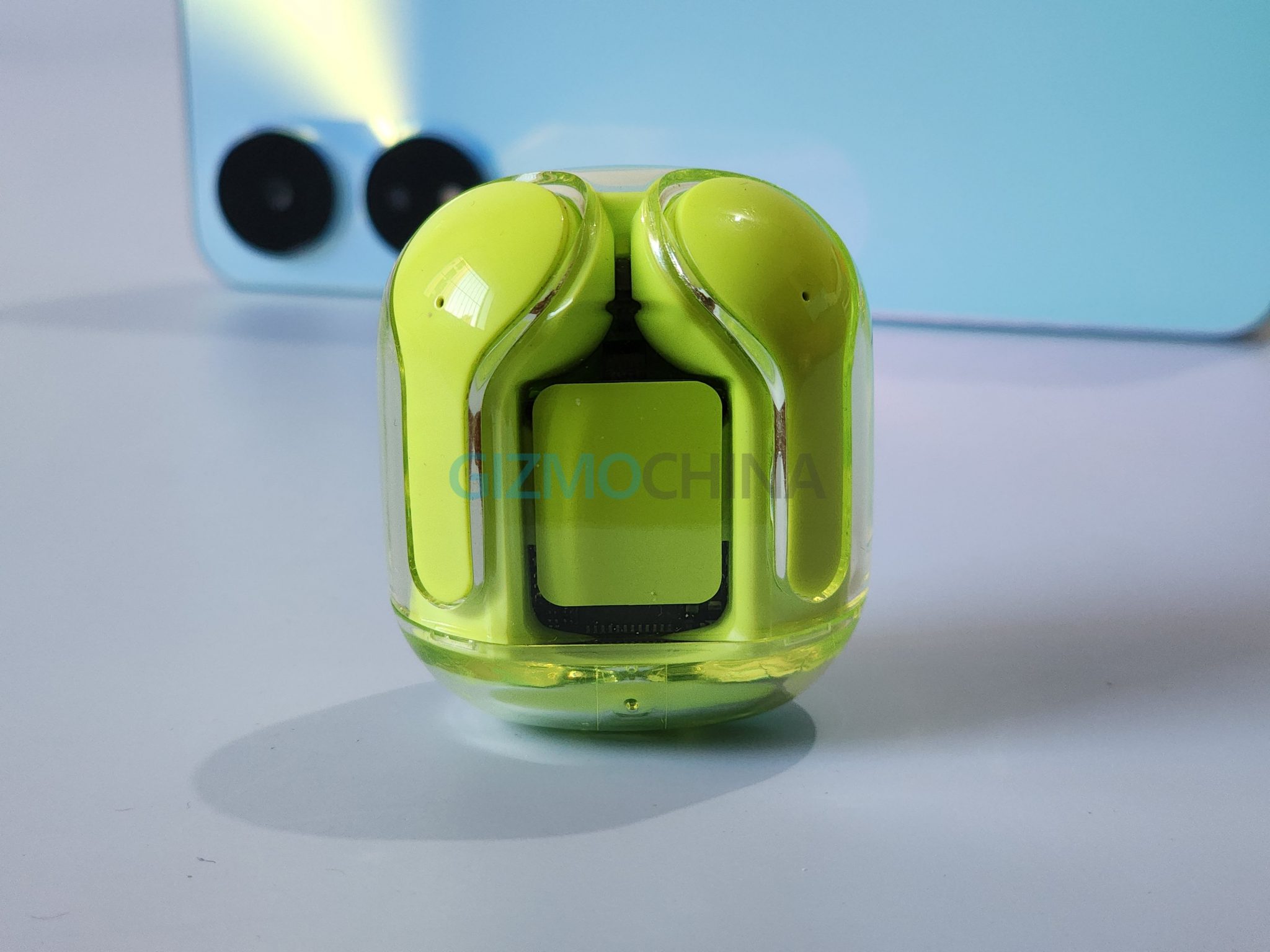 Acefast Crystal T6 TWS Earbuds First Impressions - Gizmochina