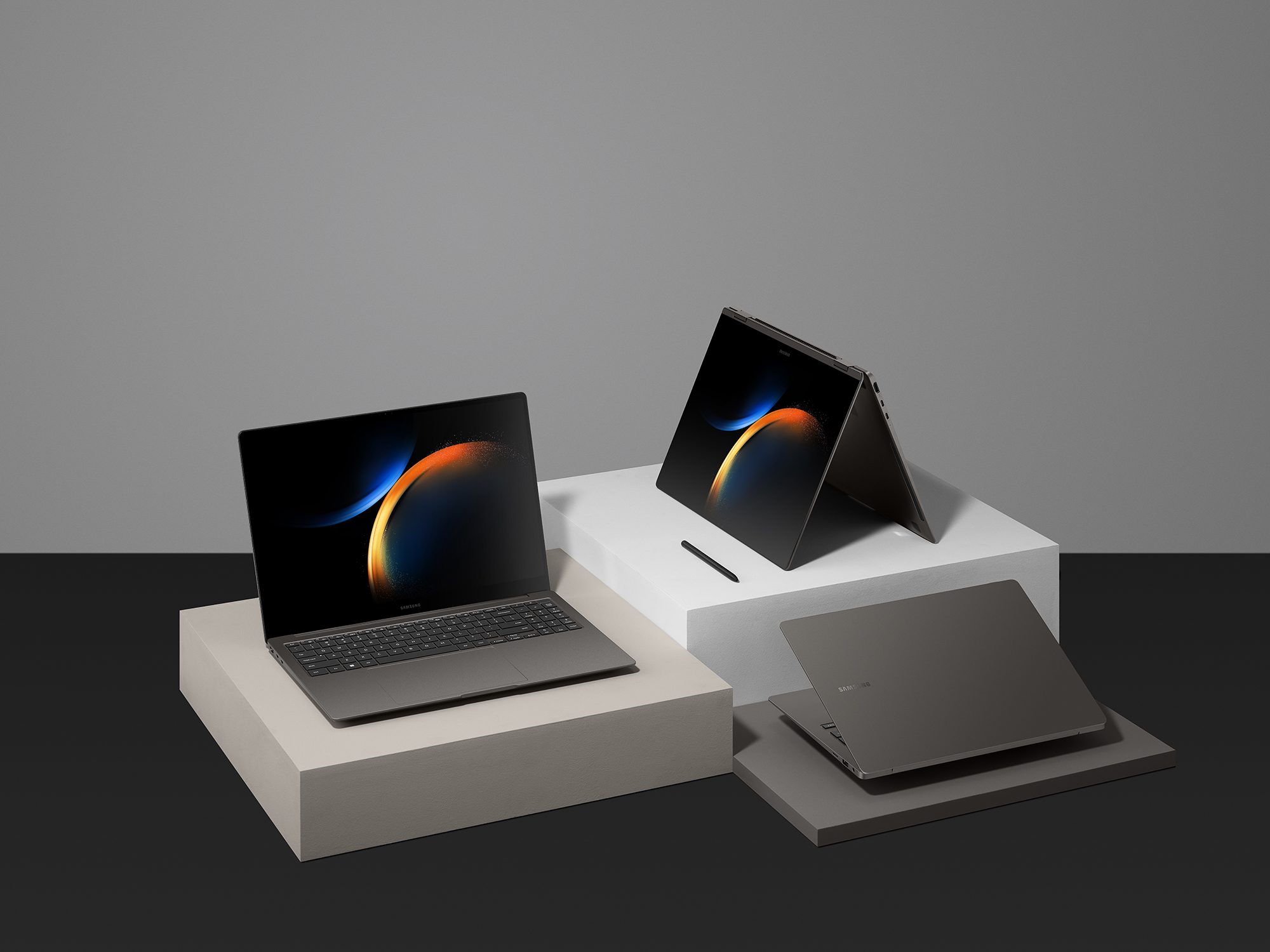 Samsung Galaxy Book 3 Ultra With a 16'' Dynamic AMOLED 2X Display ...