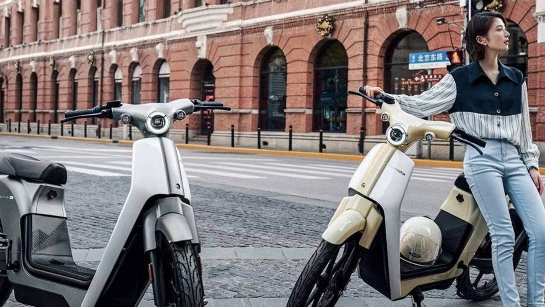 Honda Reveals Electric Versions of Its Cub, Dax, and Zoomer Motorbikes - Gizmochina