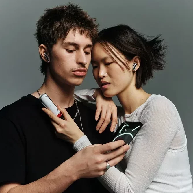 Nothing Phone (1) & Ear (Stick) Sees Special Valentine’s Day Discount ...