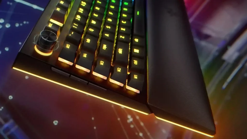 Razer BlackWidow V4 Pro Gaming Keyboard With a Wide Board Design ...