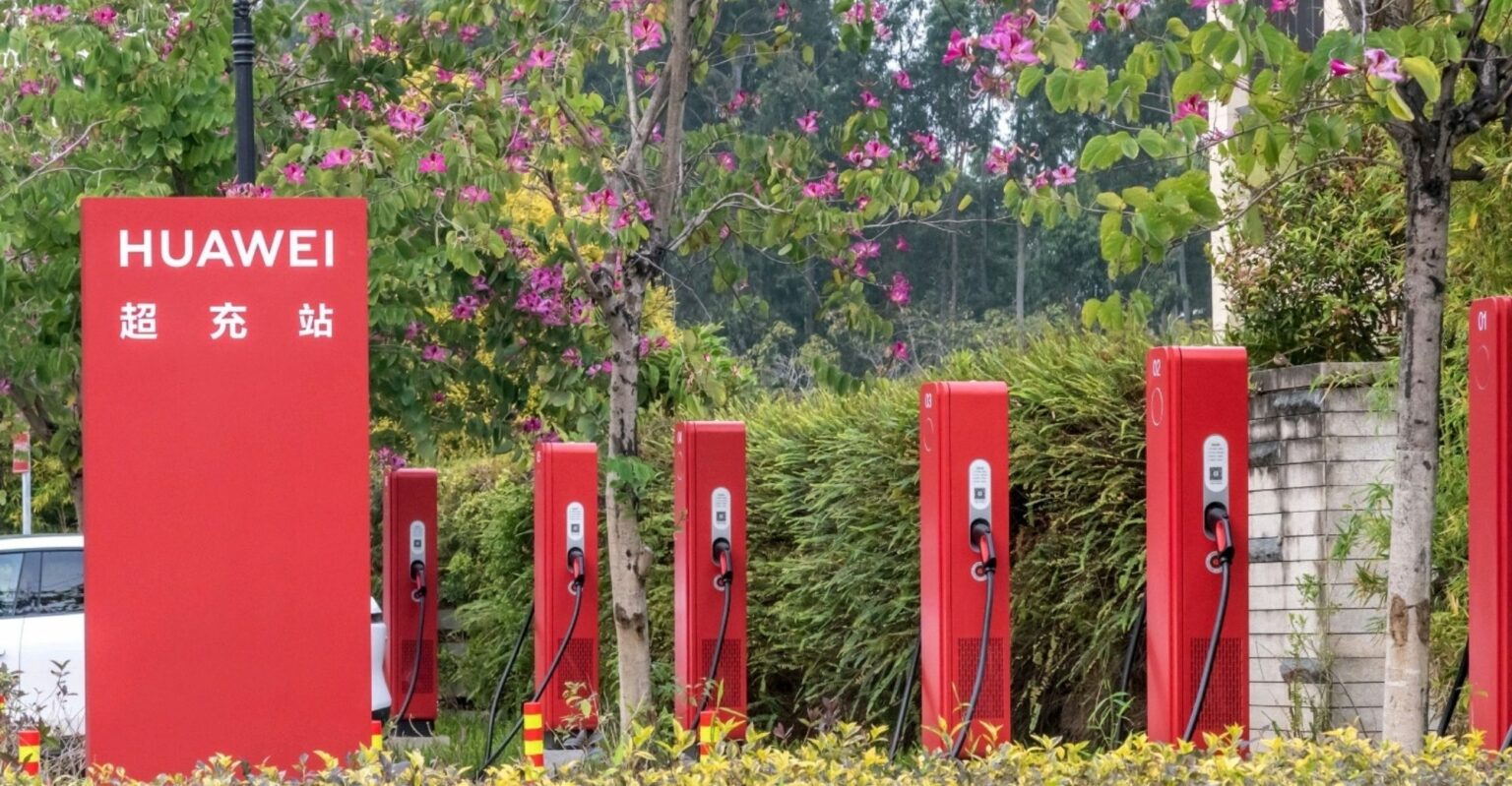 Huawei Unveils FusionCharge, offers Next Gen 40kW charging for EVs ...