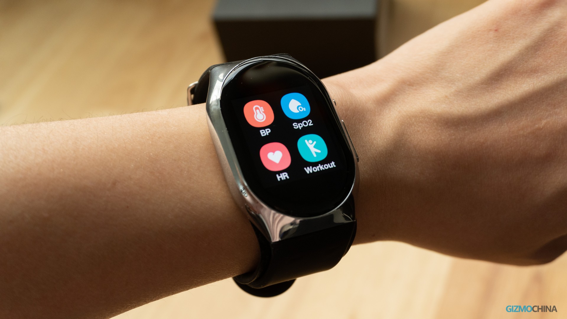 YHE BP Doctor Pro Review: Creative 2-in-1 watch with Blood Pressure ...