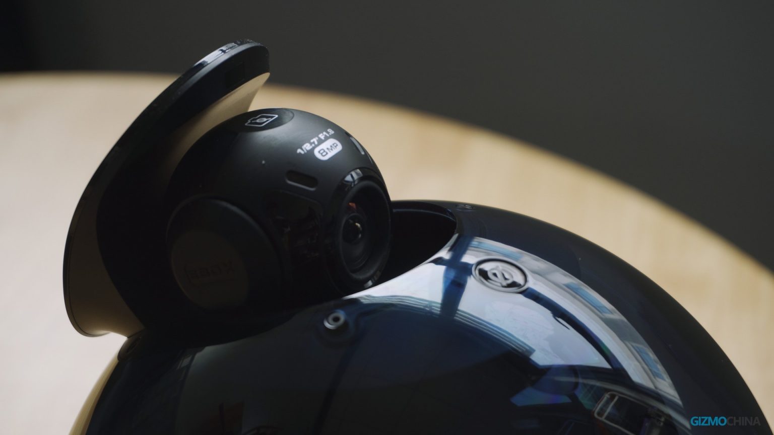 Enabot EBO X Smart Home Robot Review: Looks like a BB-8! - Gizmochina