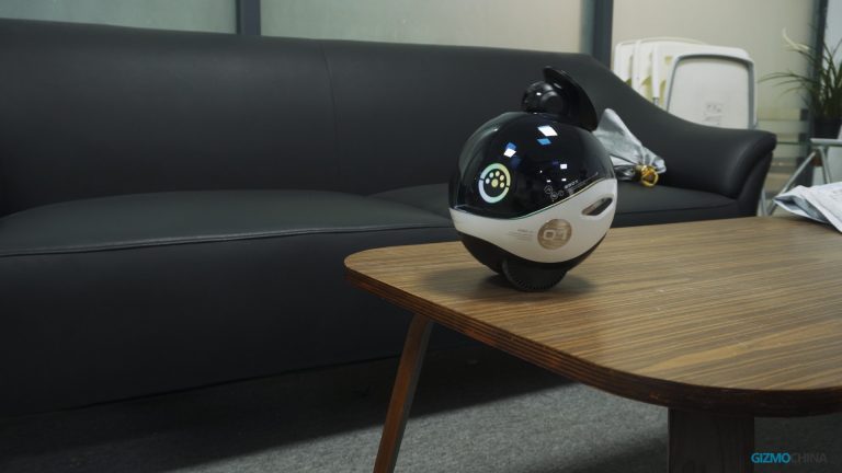 Enabot EBO X Smart Home Robot Review: Looks like a BB-8! - Gizmochina
