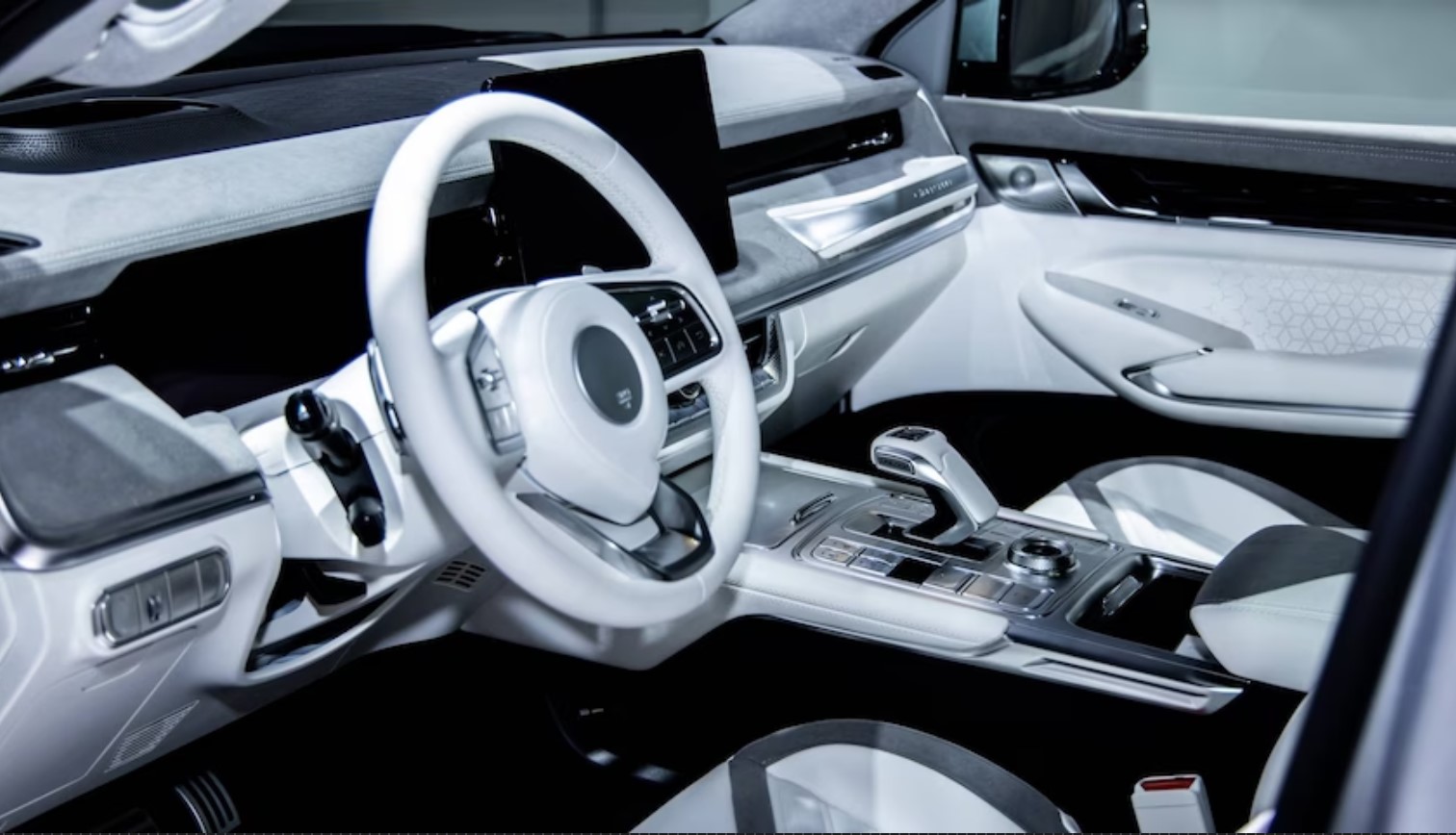 Great Wall Motor's Cannon CyberPickup 6x6 showcased; draws strong ...