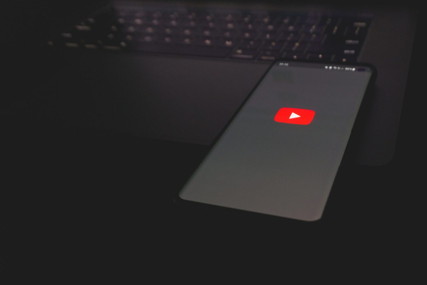 YouTube Premium to Get Exciting New Features Soon - Gizmochina