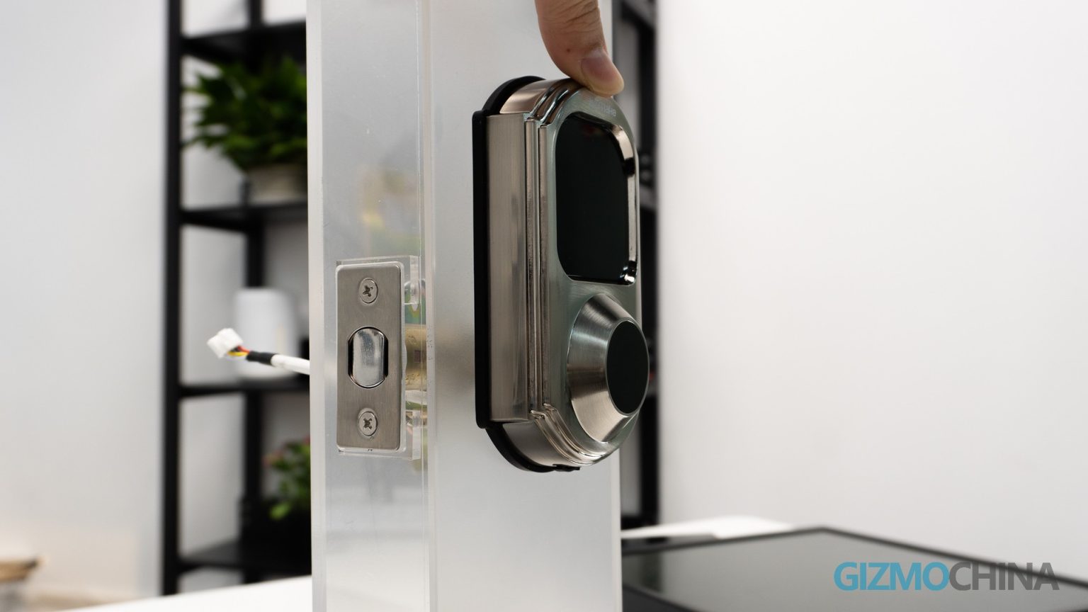 Elemake Keypad Deadbolt Smart Door Lock Review: Keep Door Things Smart But Safe - Gizmochina
