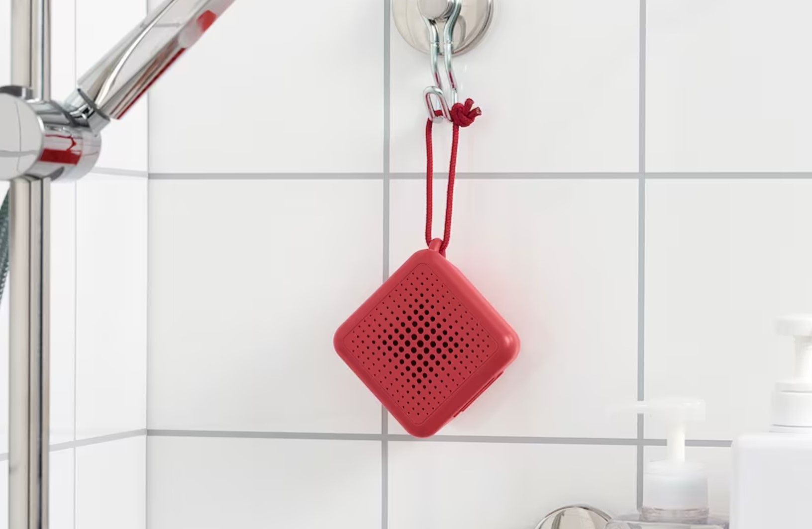 IKEA VAPPEBY Portable waterproof Bluetooth speaker with IP67 rating ...