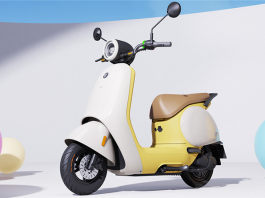 Ninebot Q80C smart electric moped with a 115km range and a top speed of ...