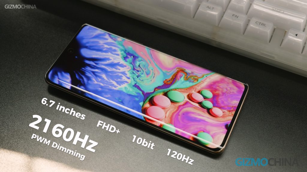 realme 11 Pro+ 5G Full Review: All you need is this one camera - Gizmochina