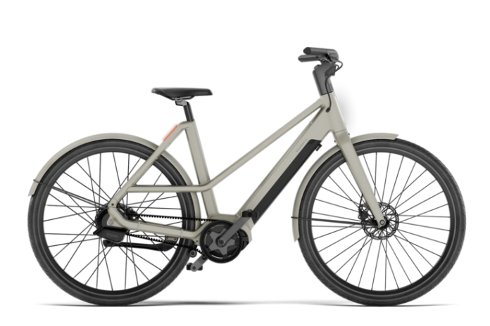 The New Veloretti Electric Ace and Ivy Two E-Bikes Offer a Smooth Ride ...