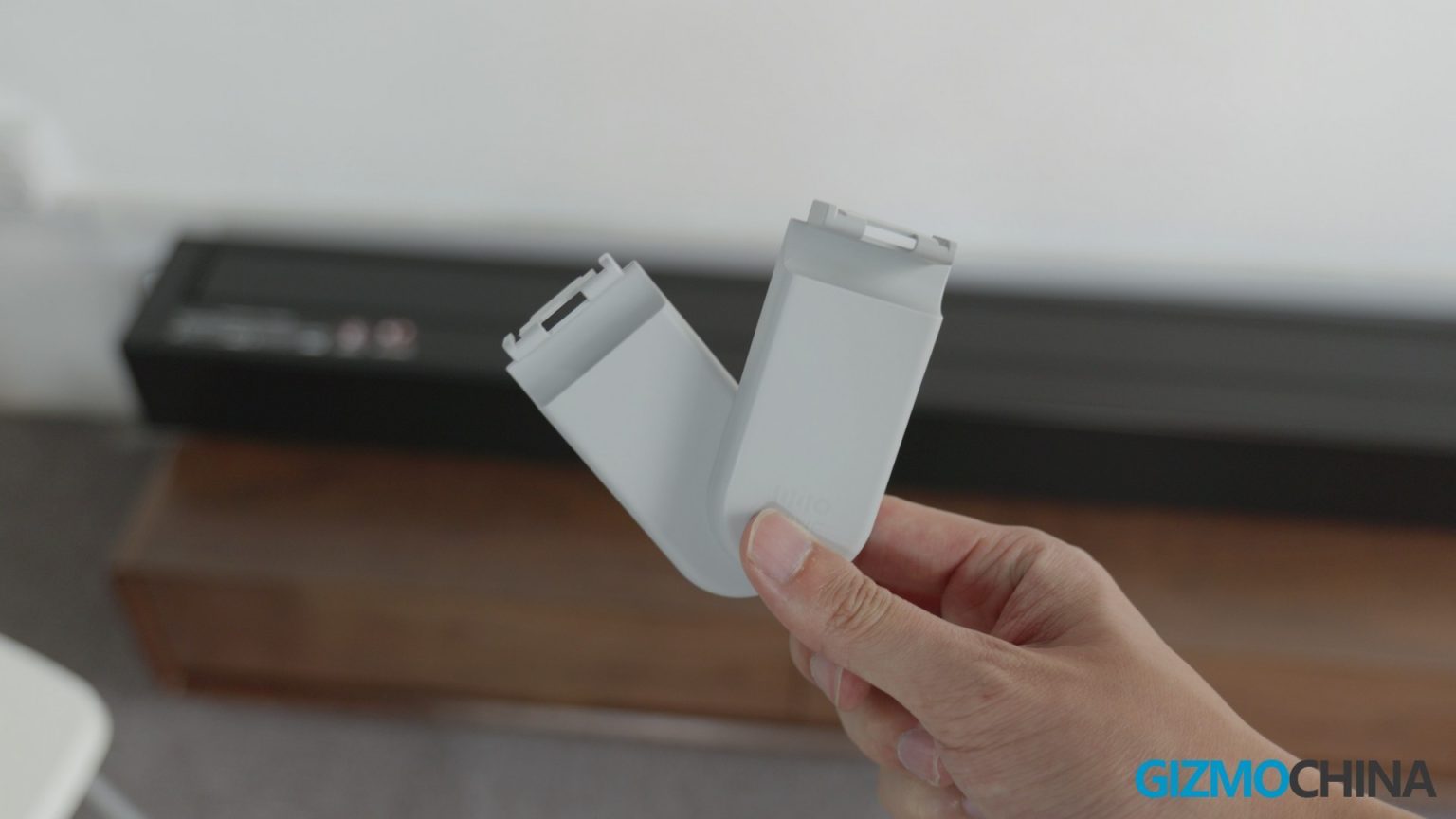 HHOLOVE O Sitter Review: Best companion AI robot for Cats - Gizmochina