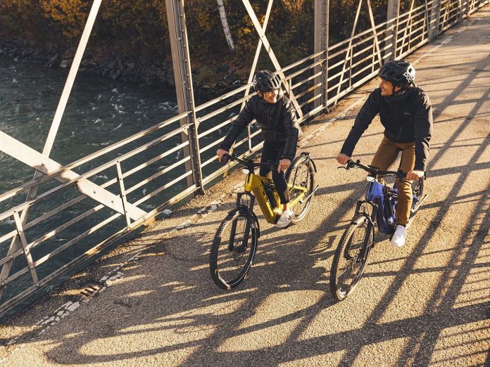 Flyer Goroc TR:X e-touring bike with Pinion ET MGU motor unveiled ...